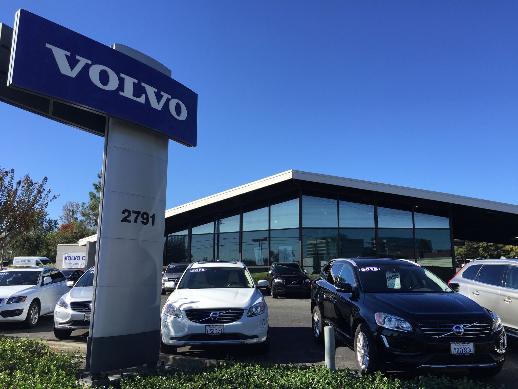 Volvo Cars Walnut Creek
